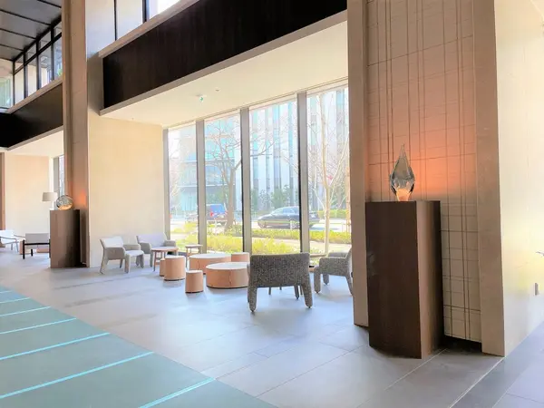 Tokyo Minato Ward Tower - Sumitomo House Realty & Development Co., Ltd.